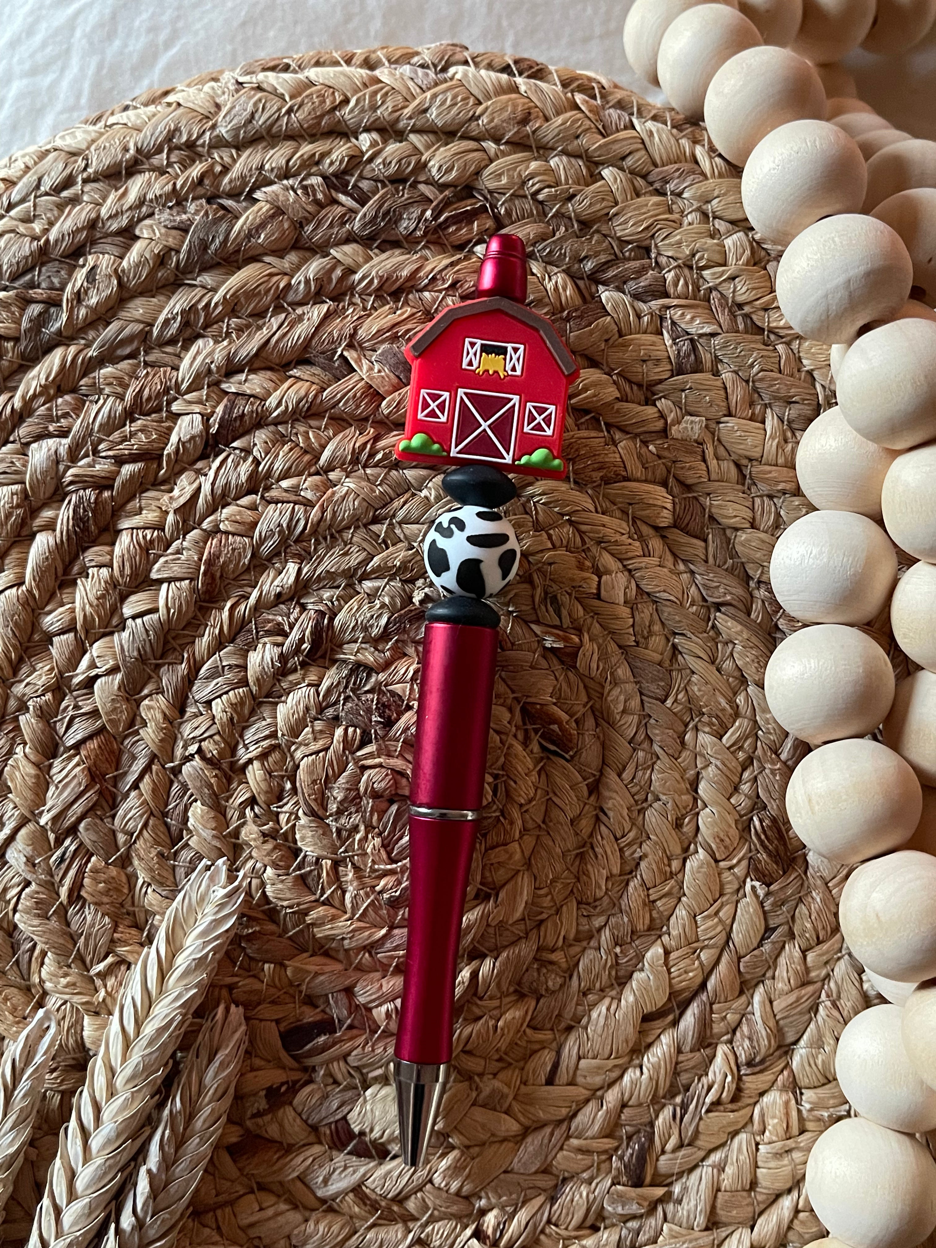 Barn House Pen – McLyn & Co.